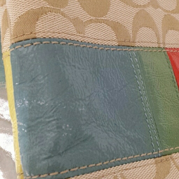 Coach | Bags | Vintage Coach Crossbody In Iconic Colors | Poshmark